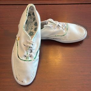 Basic Editions | Shoes | Y2k Basic Edition Sneakers Girls Size 6 | Poshmark